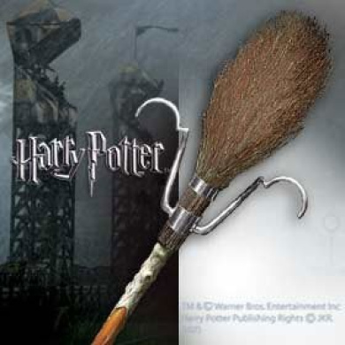 Harry Potters Broomstick Firebolt